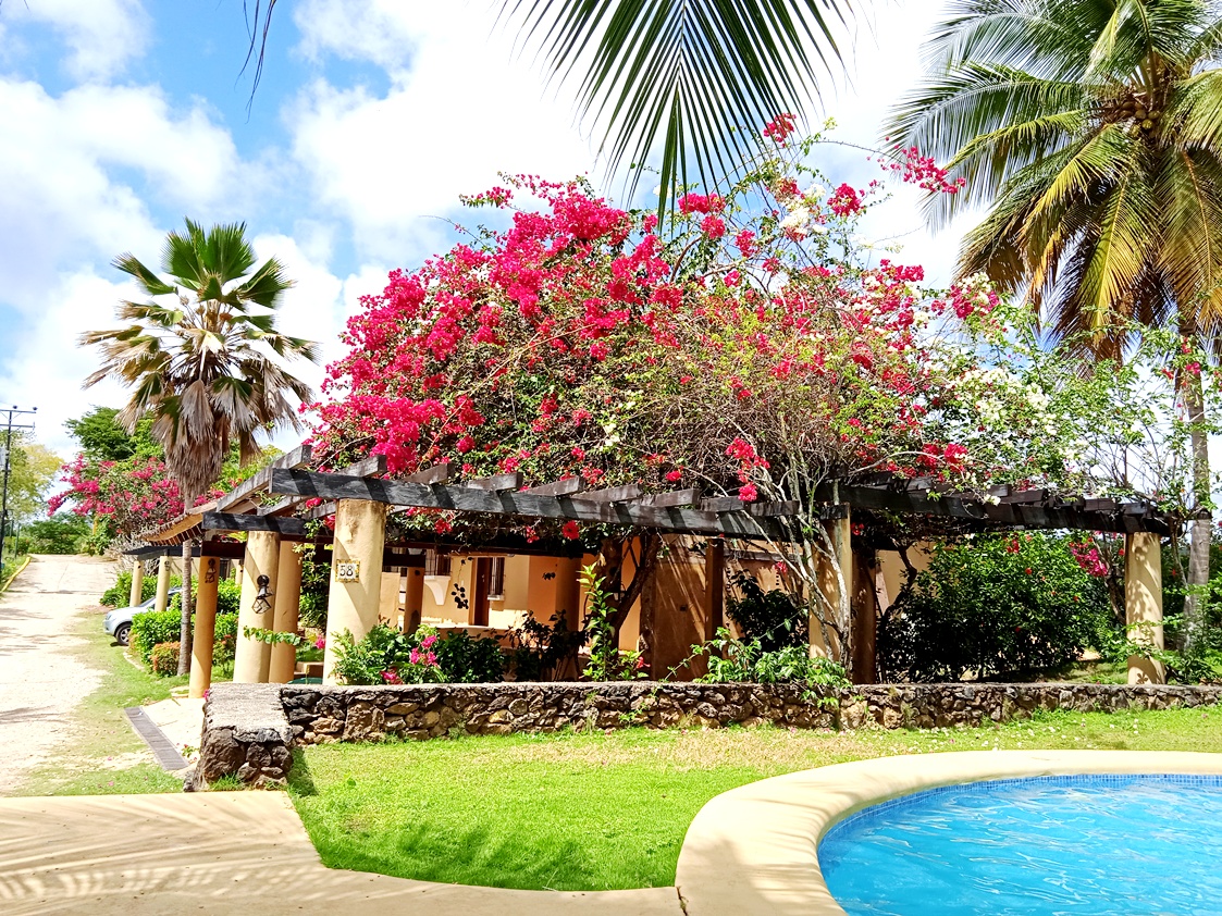 Venta Casa Vacacional En Conj Exclusivo El Retiro De Tucacas – Morrocoy ...